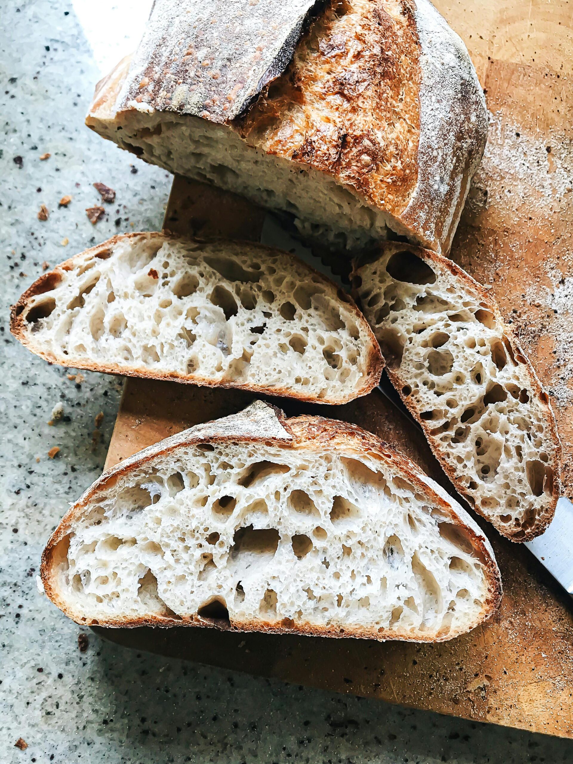 Easy Sourdough Bread for Beginners (Simple, Step-by-Step) - Keeping It ...