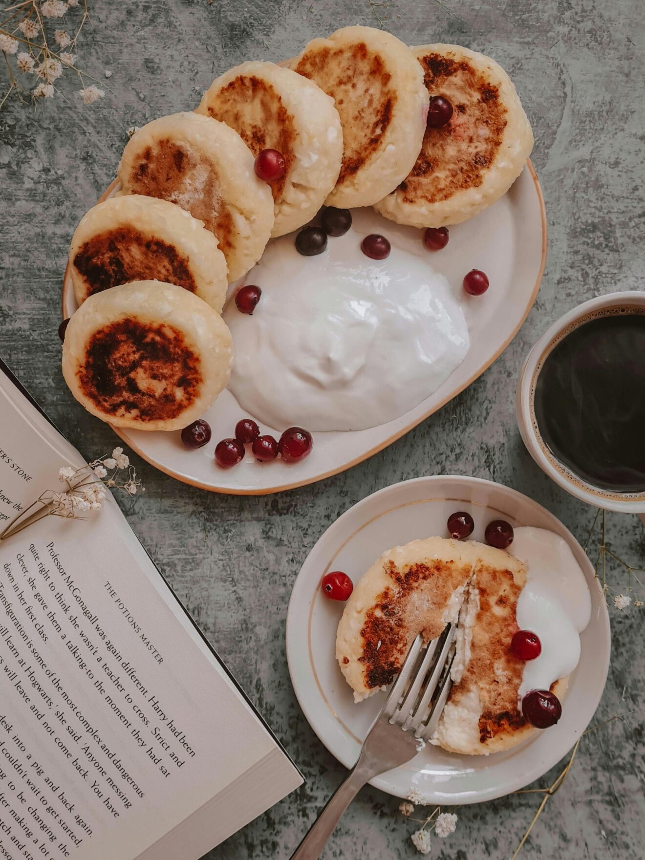 Sourdough English Muffins: A Cozy Farmhouse Breakfast from Scratch ...